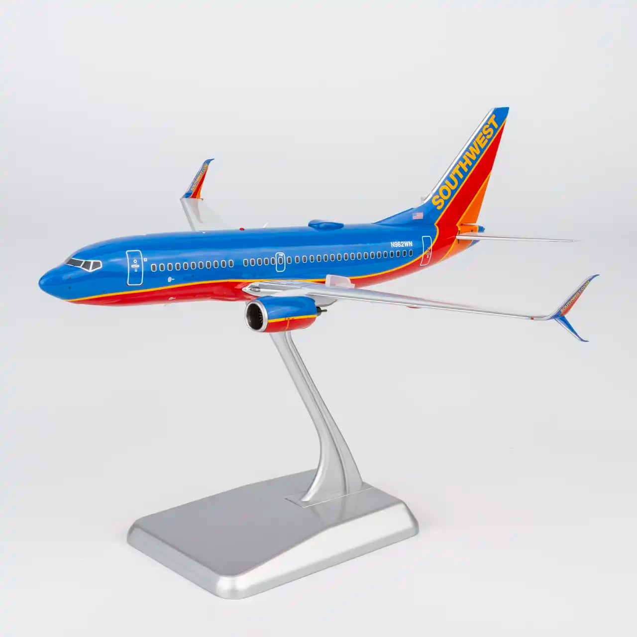 NG Models 1:200 Southwest Airlines Boeing 737-700 N962WN "Canyon Blue ...