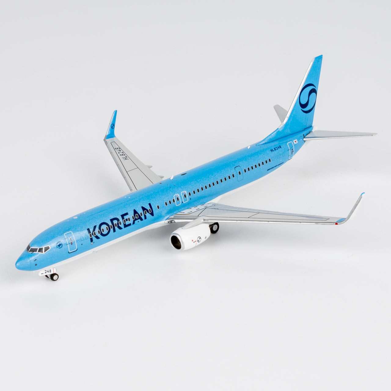 NG Models 1:400 Korean Air Boeing 737-900ER HL8248 "first 737-900 in 2 ...