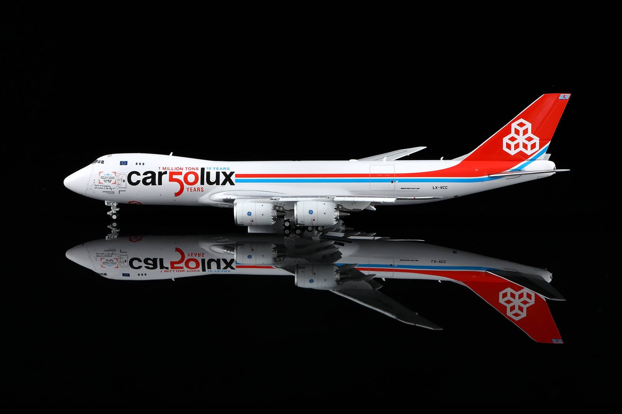 HX Models 1:400 Cargolux Boeing 747-8F LX-VCC "50 Years" Flaps Down B6 ...